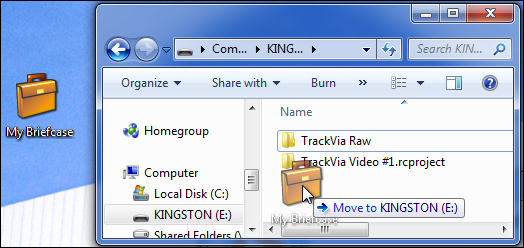 How do I work with Microsoft Briefcase on my Windows PC?