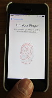 How to set up fingerprint recognition on the Apple iPhone 5s?