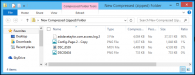 How can I create a compressed Windows 8 folder?