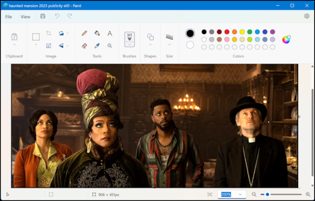 How Can I Change the Default App for PNG Photo Files?
