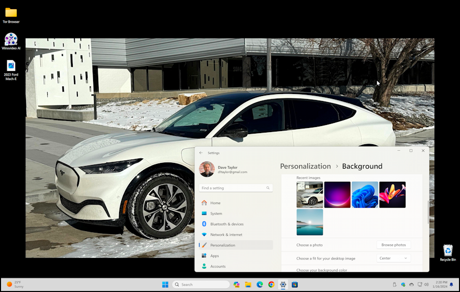 How Can I Use a Photo as My Windows Desktop Wallpaper?