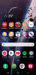 How to Make App Icons Bigger on a Samsung Galaxy Phone